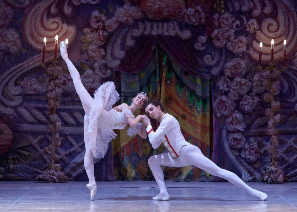 Russian State Ballet - Hutchison Entertainment Group