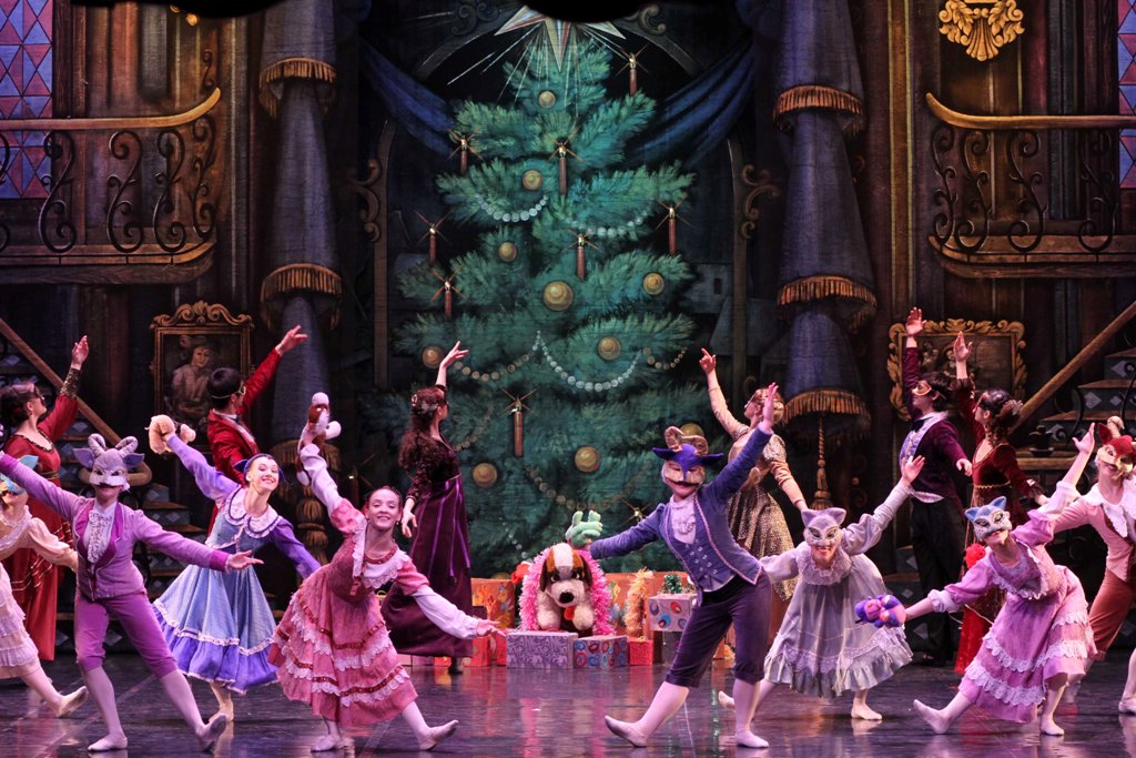Moscow City Ballet - Hutchison Entertainment Group
